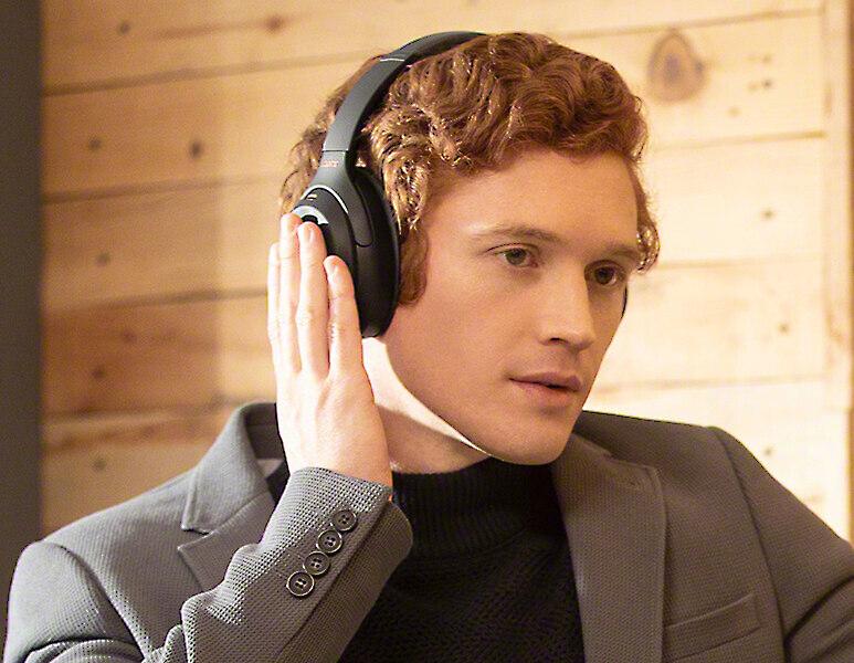 Shure Aonic 50 Gen 2 Wireless Headphones vs Sony WH-1000XM4 Wireless ...