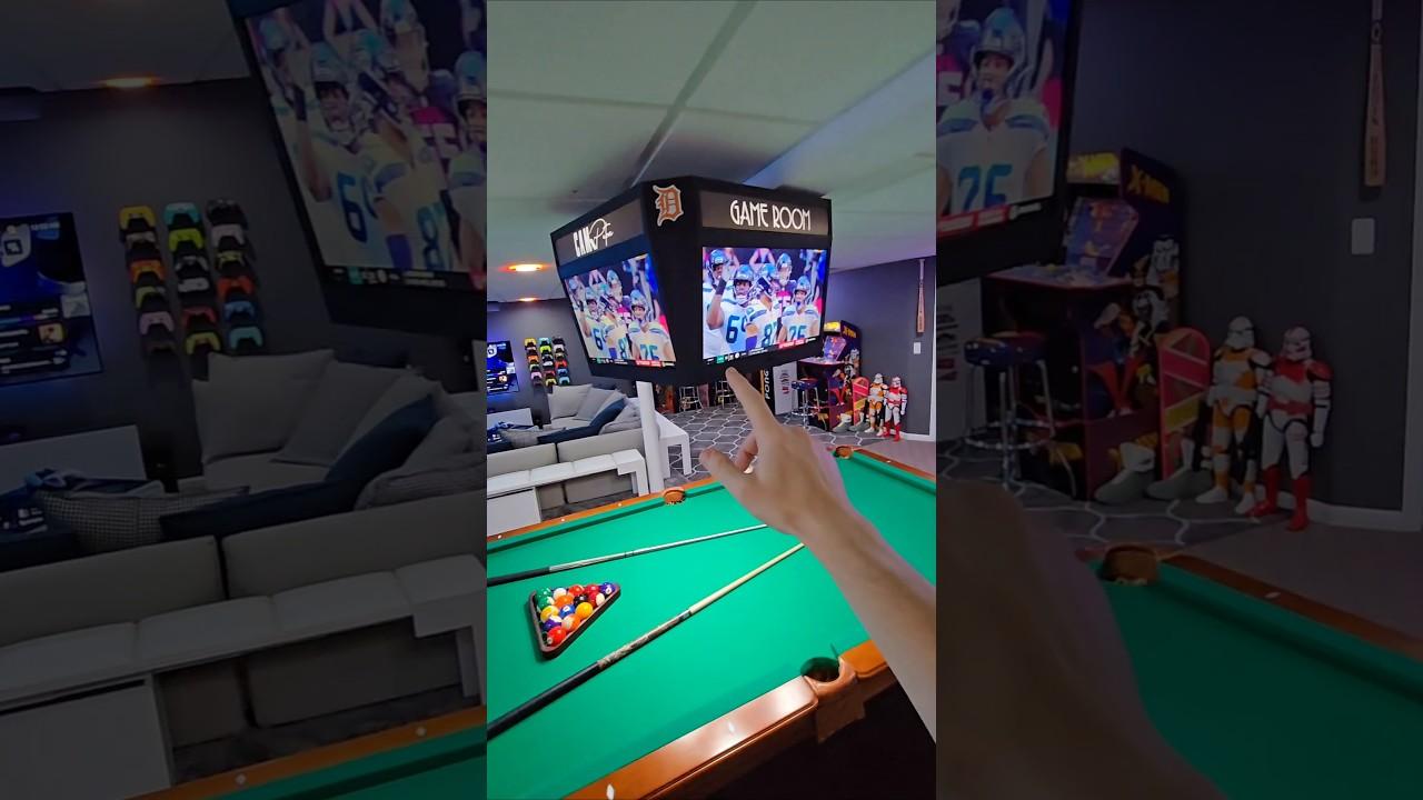 NEW coolest thing in my GAME ROOM!? 📣🏈 JUMBO TRON By TronVision # ...