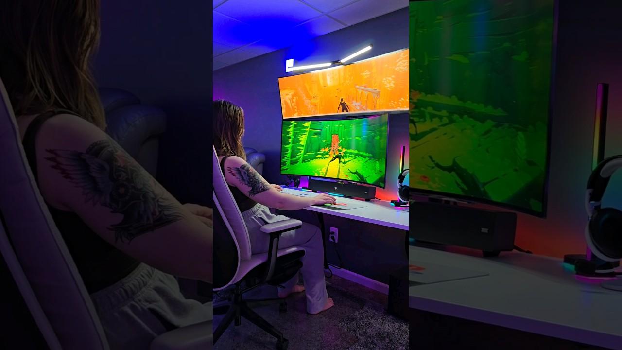 IS THIS THE BEST GAMING MONITOR EVER? 🔥🤝 #pcgamer #pc #viral (45 ...