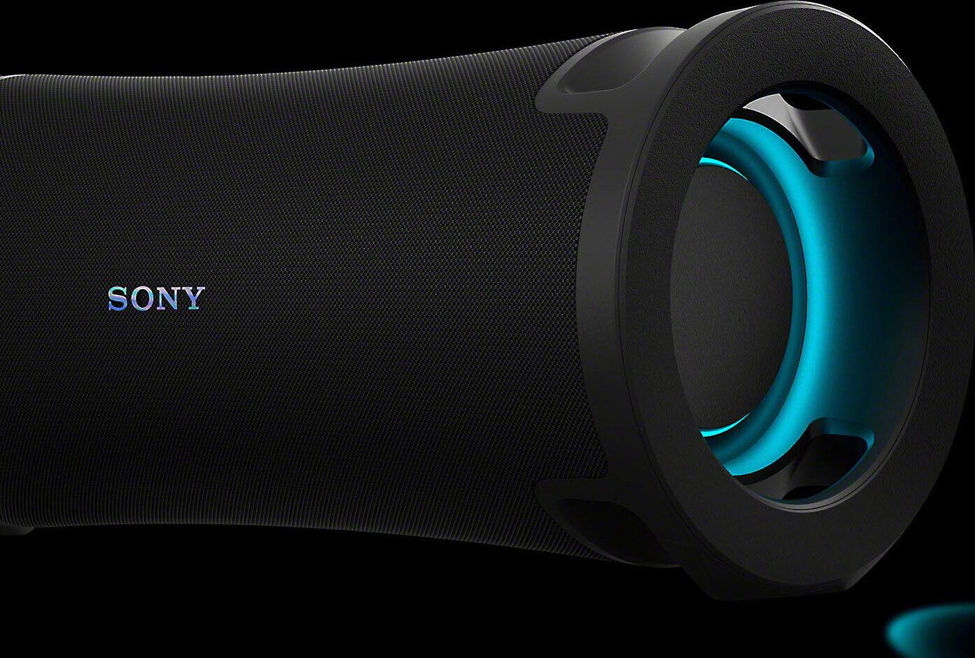 JBL PartyBox On-The-Go Essential Portable Party Speaker vs Sony ULT ...