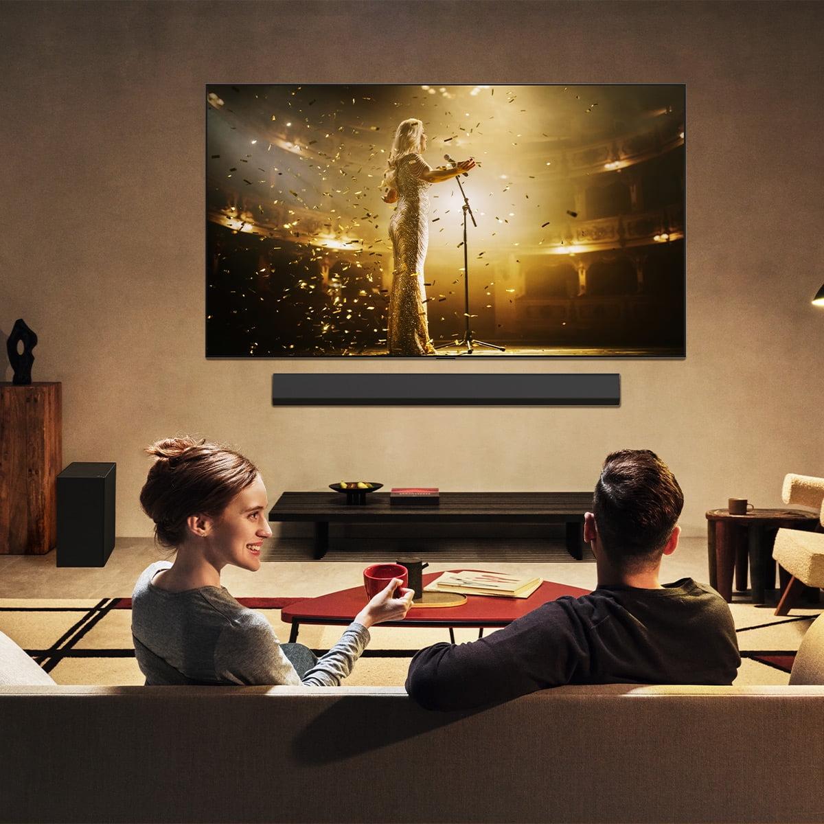 LG OLED evo C5 65" 4K TV 2025 vs LG OLED evo G5 65" 4K Smart TV 2025 Comparison - HomeTheaterReview