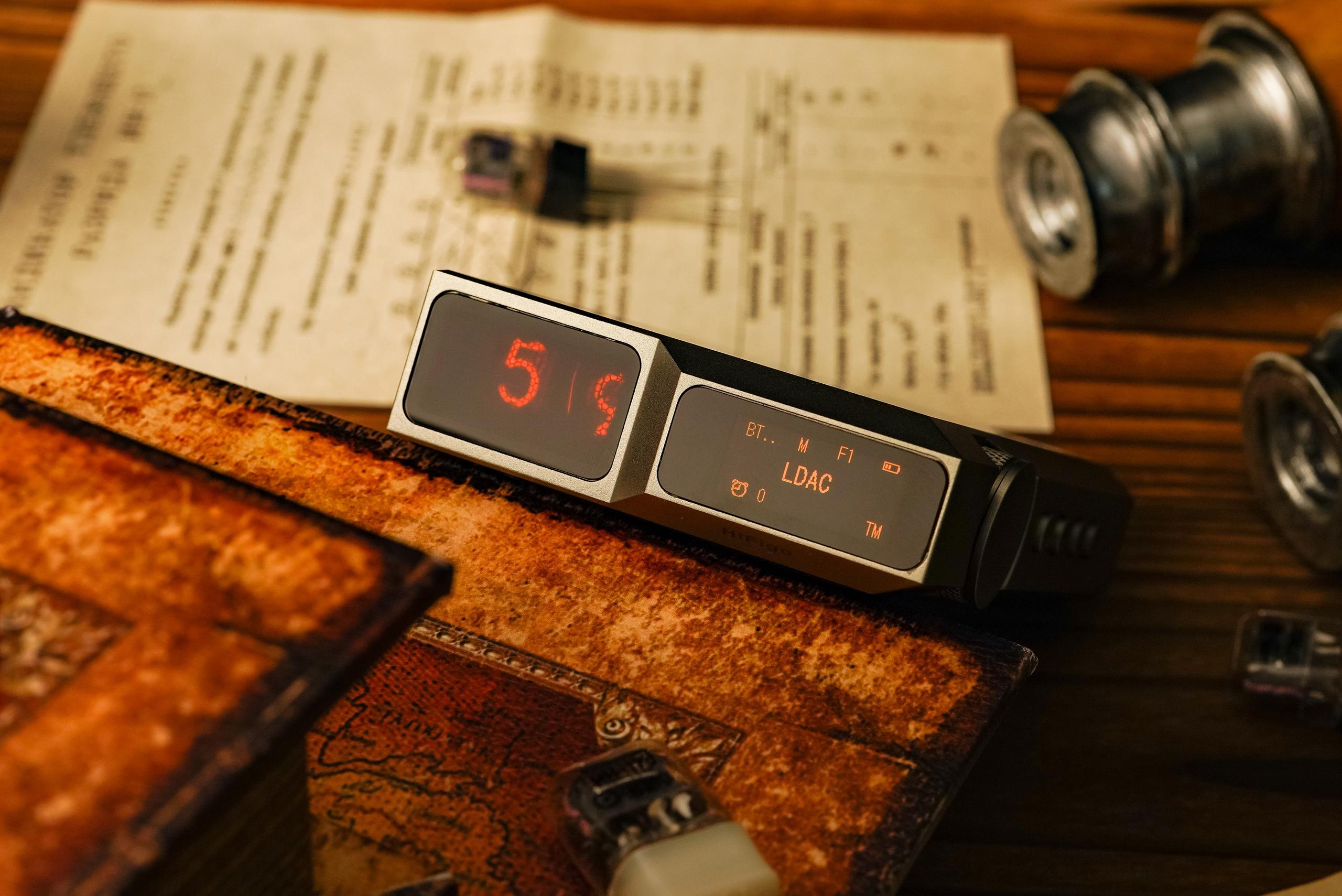 Muse HiFi Launches M6 Double: A Tube-Powered Portable DAC That Glows ...